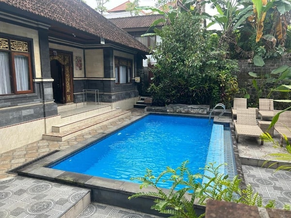 Balimas Guest House - Bali