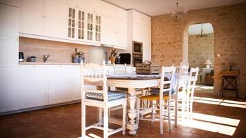 Casa, vista para o jardim | Cozinha privada