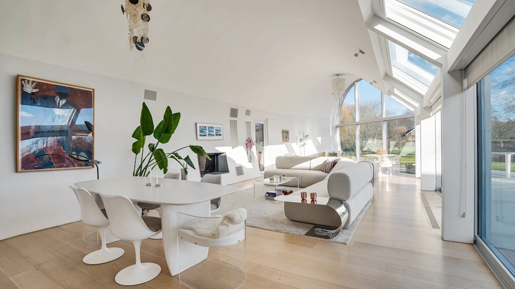 Secluded Southampton Escape, Garden, Perfect For Families Or Friends - The Hamptons, NY