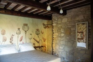 Casale Lilla, surrounded by nature, 2 family-friendly apartments, pets ...