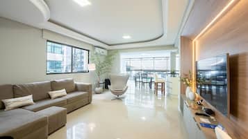 Apartamento Básico | Sala de estar