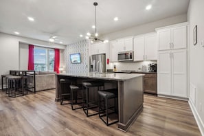 Casa | 4 quartos, internet de alta velocidade