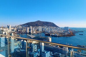Vista para praia/oceano