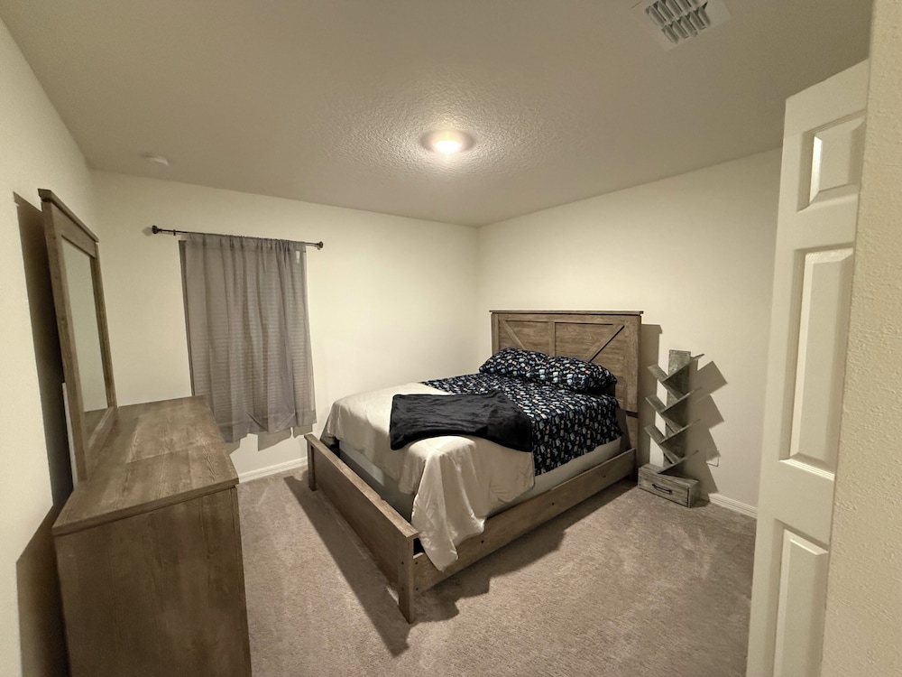 Marvelous 4-bedroom modern home design with abundant space in sunny ...