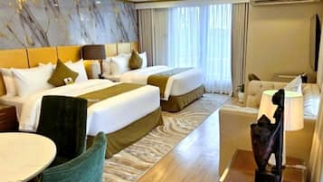 Suíte presidencial | Frigobar (abastecido com itens grátis), cofres nos quartos, escrivaninha