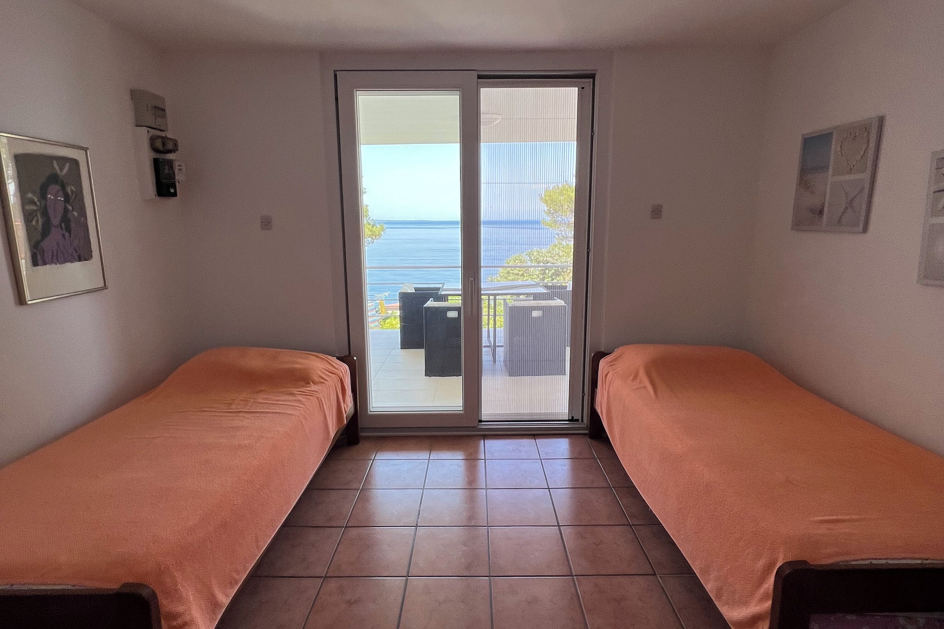 1 quarto, Wi-fi grátis, roupa de cama fornecida 