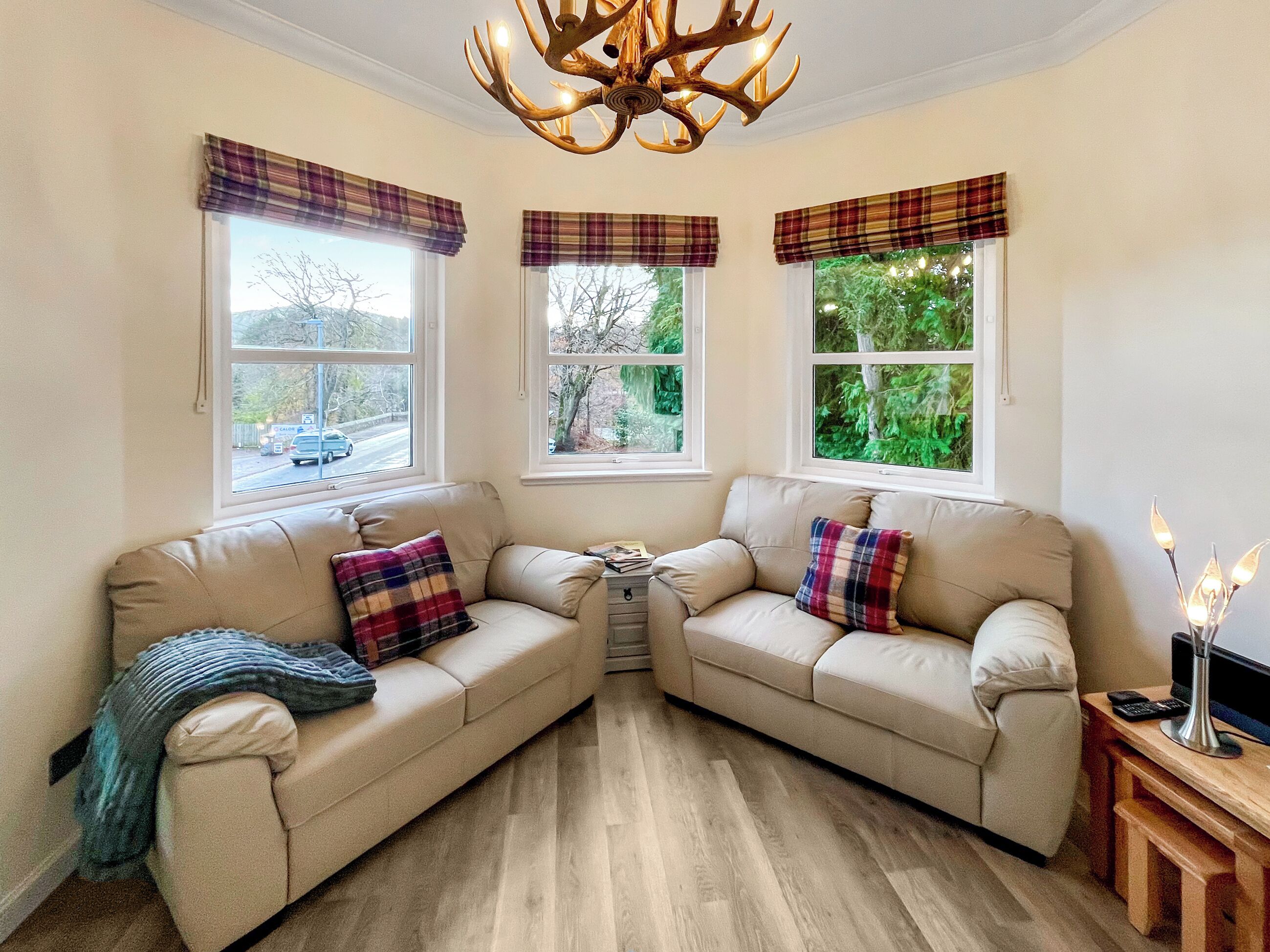 Beautiful Modern First Floor Apartment In Banchory. - Banchory