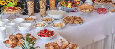 Café da manhã continental grátis todos os dias