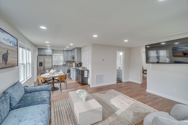 Walk To Leesburg Historic District: Family Retreat - Ashburn, VA