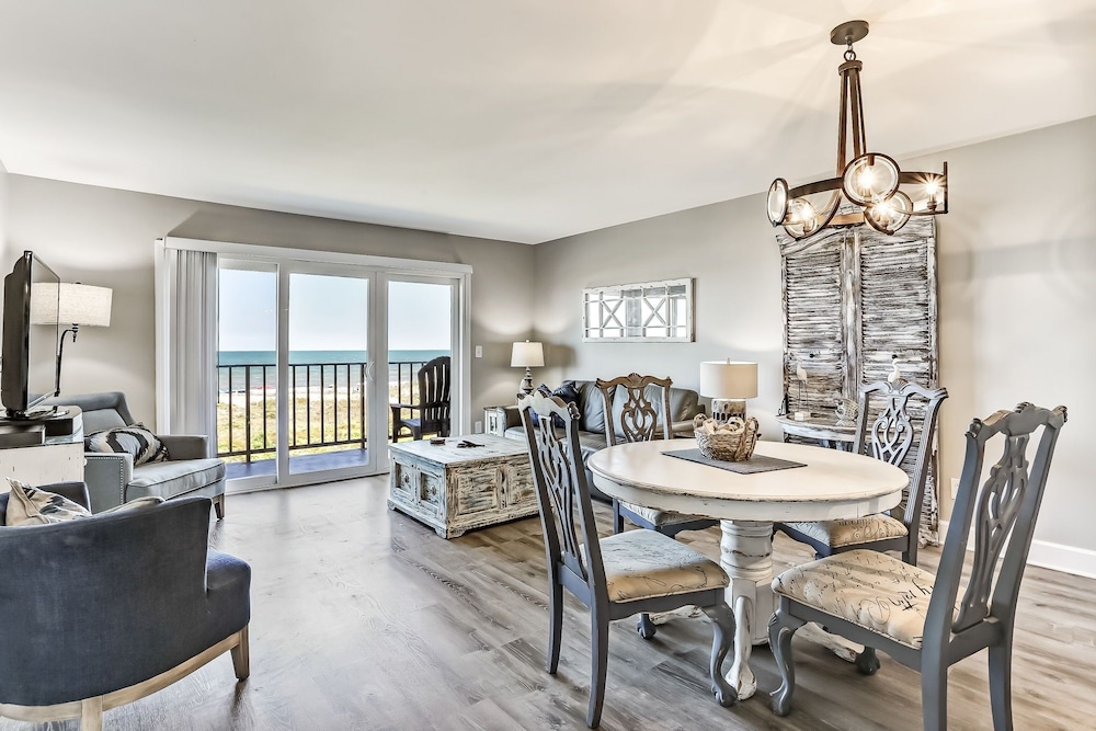 Ketch Courtyard 302 2 Bedroom Condo - Amelia Island, FL