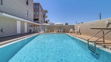 Condo, 2 quartos | Piscina