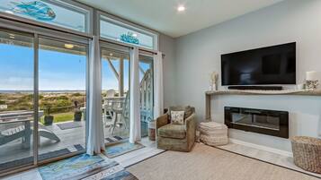 Casa de Férias, 3 quartos | Sala de estar | Smart TV