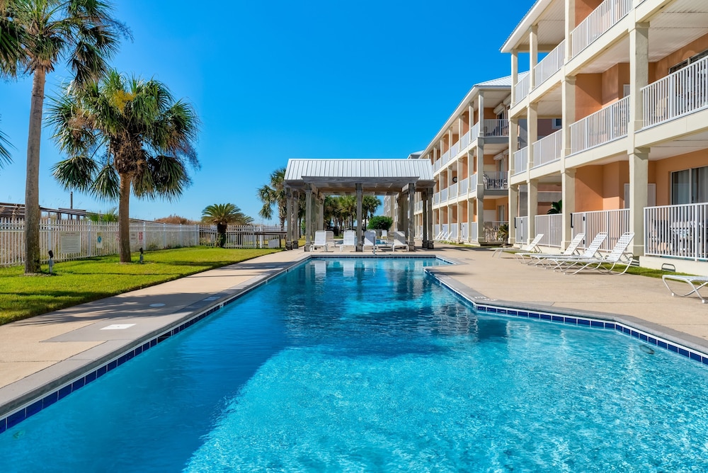Dauphin Luv B - Beach Club #201-b 2 Bedroom Condo - Dauphin Island, AL