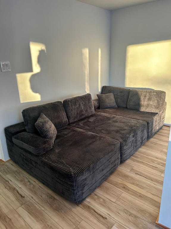 Modern Mountain Retreat With Panoramic Views 2br, Sleeps 6, Ski Or Retreat - Quebec