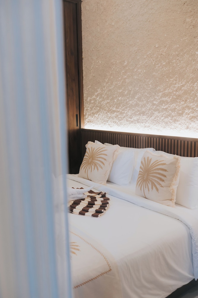 Casa Nika Suites Seminyak - Seminyak