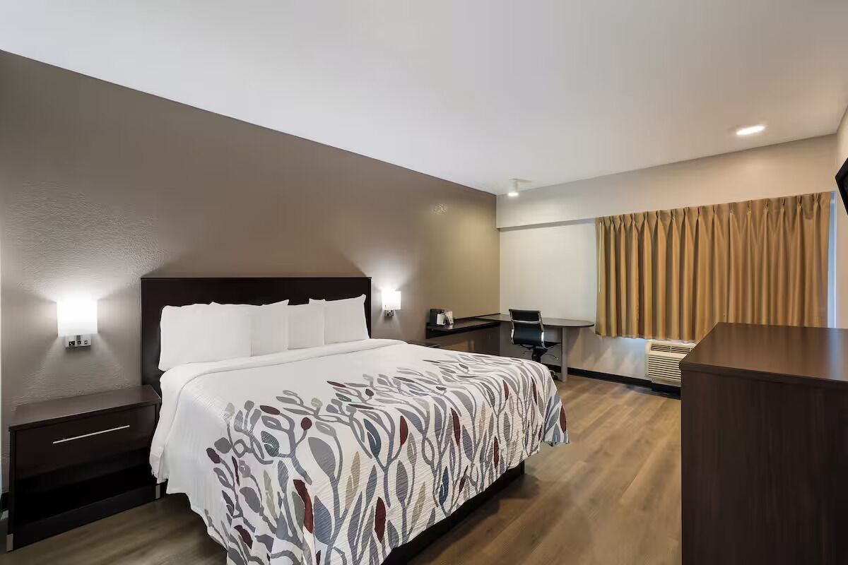 Value-priced Haven Near Tucson Convention Center  Relaxing, Welcoming Comfort - Marana, AZ