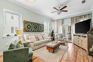 Condo, várias camas (Paradise 2205) | Área de estar