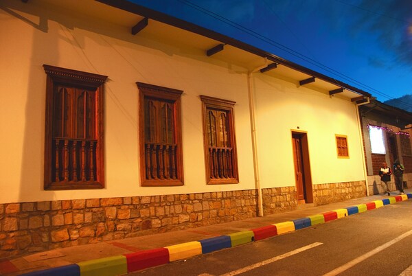 Hostal Y Café Loto De Belén - Bogota