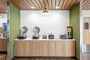 Pequeno-almoço diário incluído 