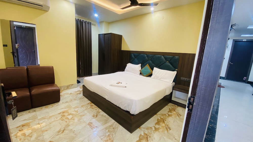 Strawbell Residency By Yatrimap - Uttarakhand