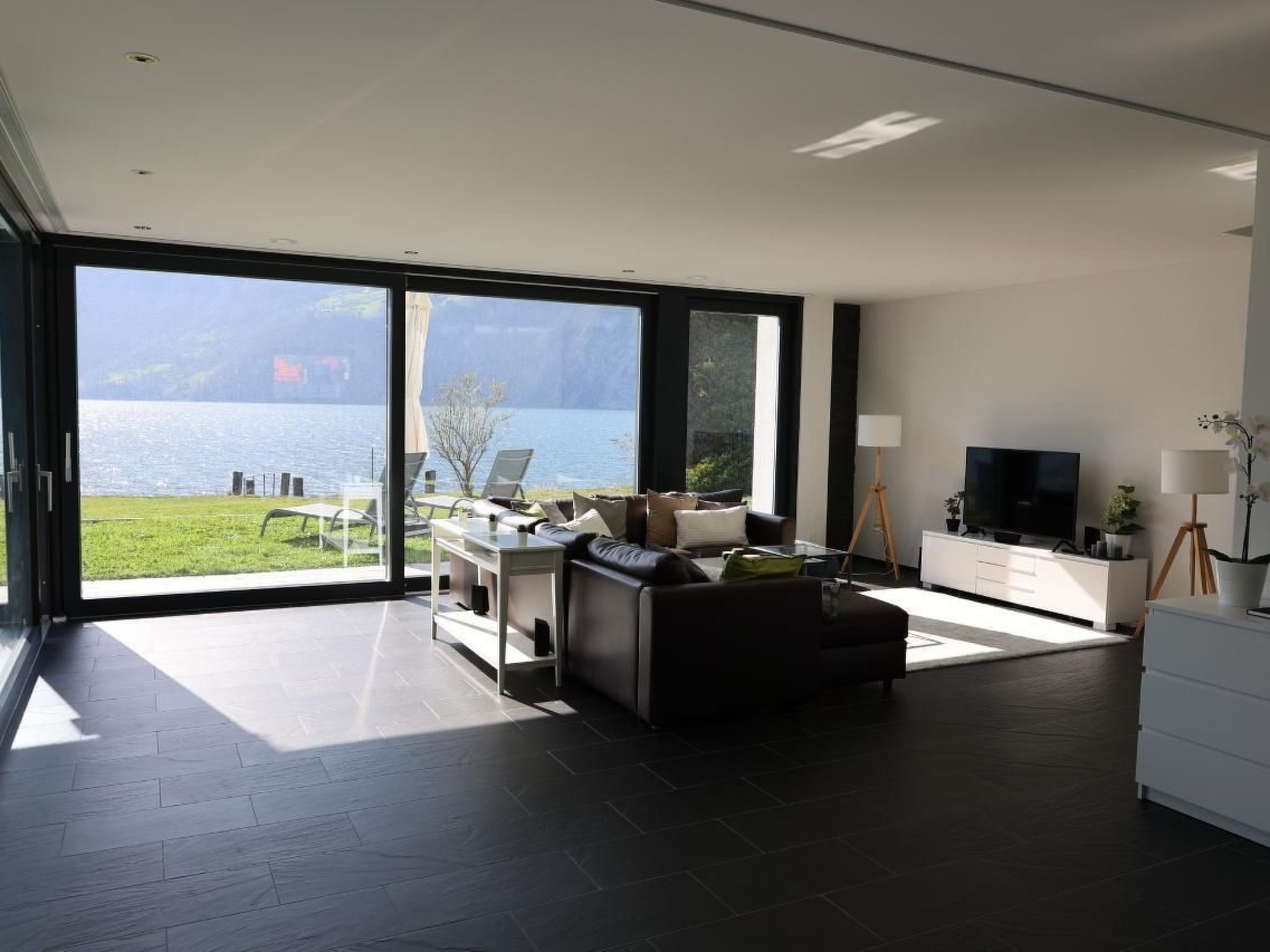 Villa Am See By Interhome - Canton de Schwytz