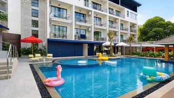 Piscina exterior
