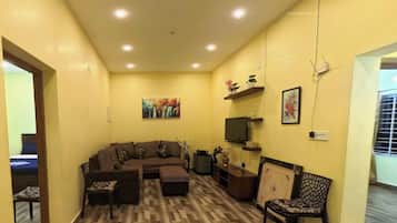 Quarto Duplo | Sala de estar | Televisor