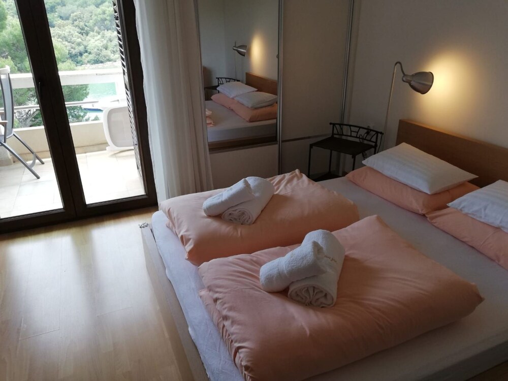 Haus Rina Banjole mit Whirlpool und Garten by Interhome - Banjole | Stayz