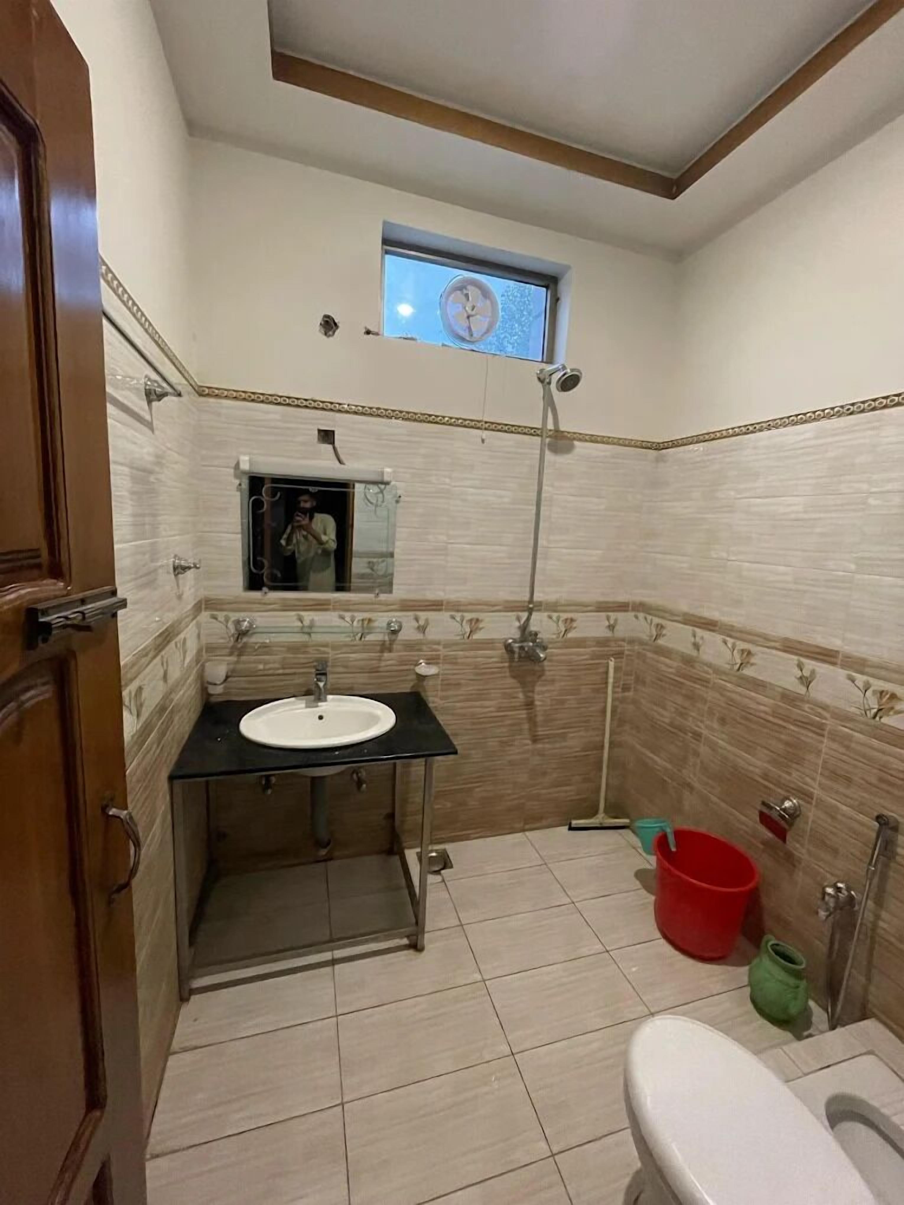 Quarto Duplo Deluxe, vista para a montanha | Casa de banho