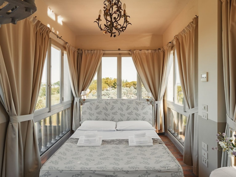 Wohnung In Einem Turm Mit Aussicht By Interhome - Pesaro