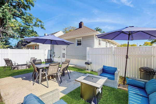 해변 근처, 웻 바와 파이어 핏 있는 4베드룸 하우스 - 라포트 카운티