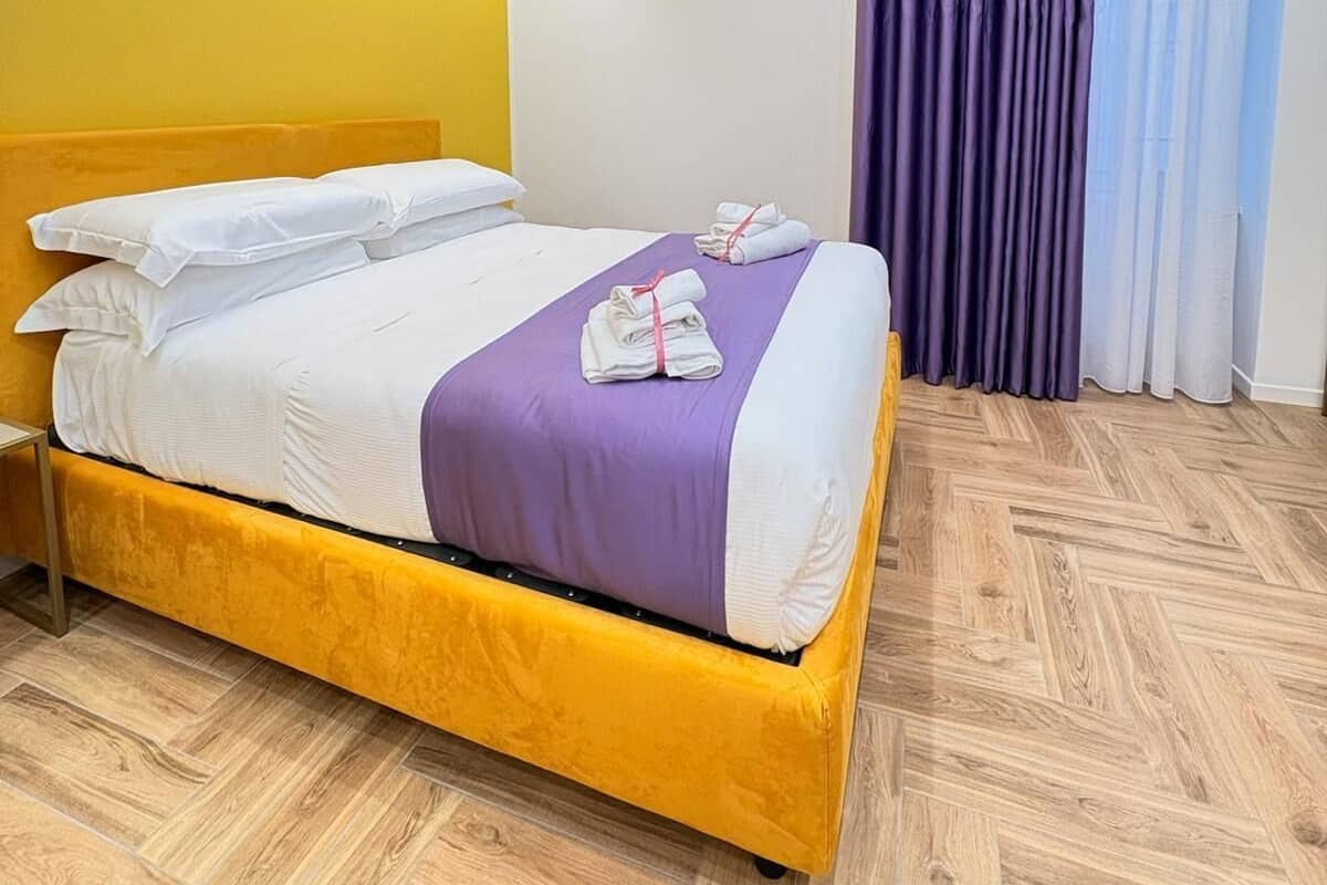 Quarto Quádruplo Clássico | Cofre no quarto, secretária, Wi-fi grátis