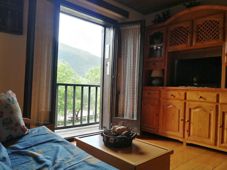 Wohnung Mit Südlage Falcó 17 Vall De Boí By Interhome - El Pont de Suert