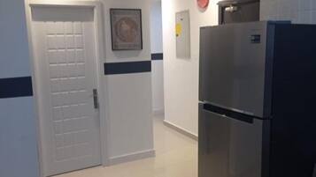 Quarto Individual Económico | Cozinha privada