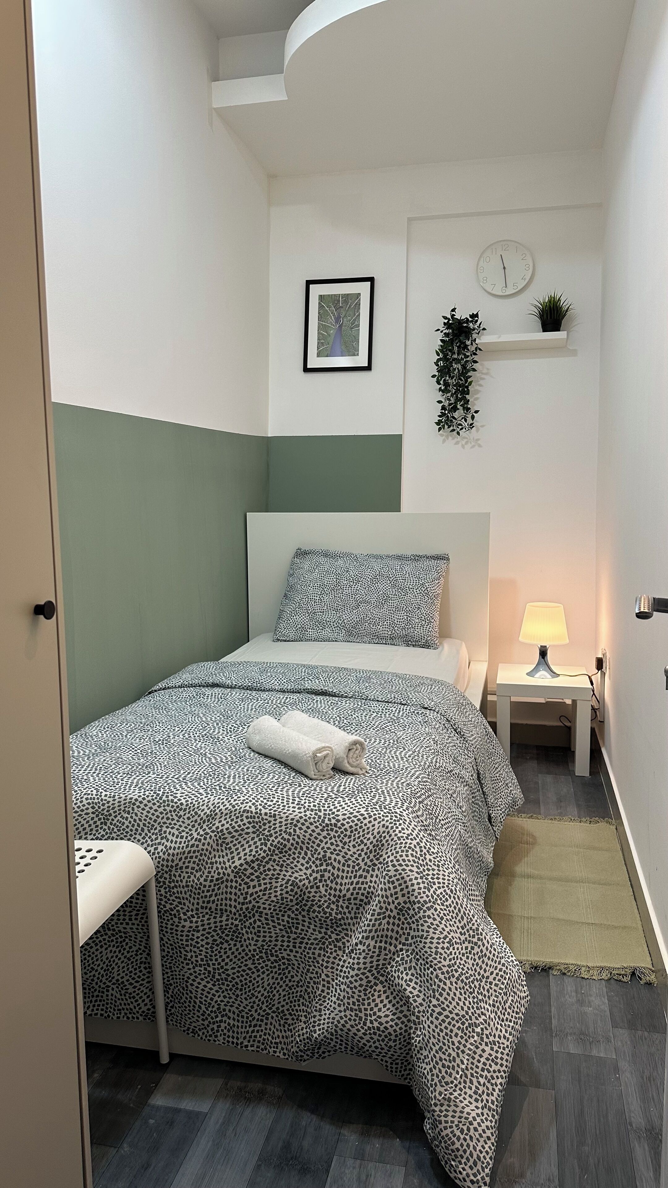 Quarto Individual Económico | Ferro/tábua de engomar, Wi-fi grátis 