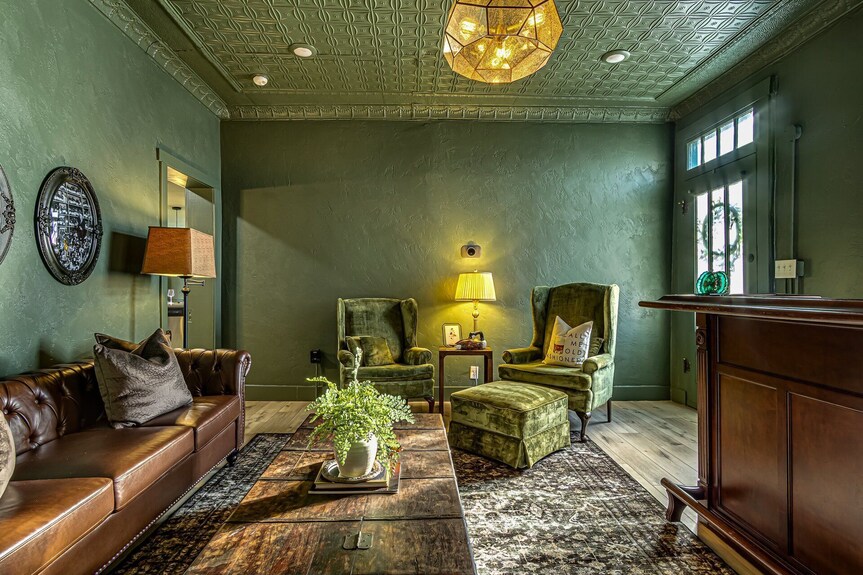 Speakeasy Cottage In Downtown Waterloo - Illinois