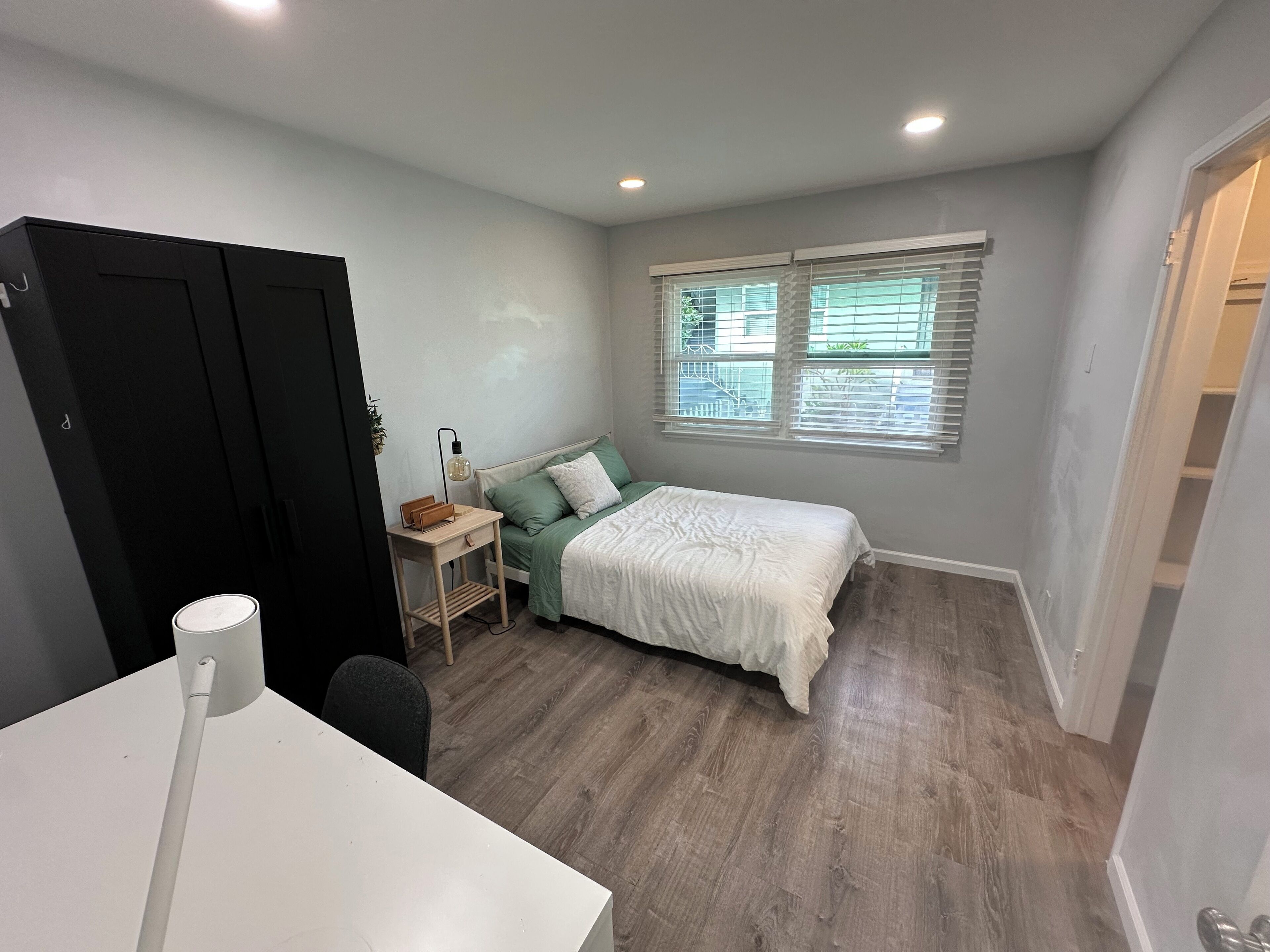 Venice Rose Renovated 2br Close To Beach, Shops, Whole Foods, Cafes - El Segundo, CA