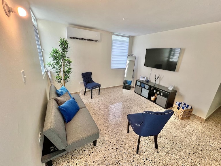 3-bedroom House In Superb Vega Baja With Cool Ac - Manatí
