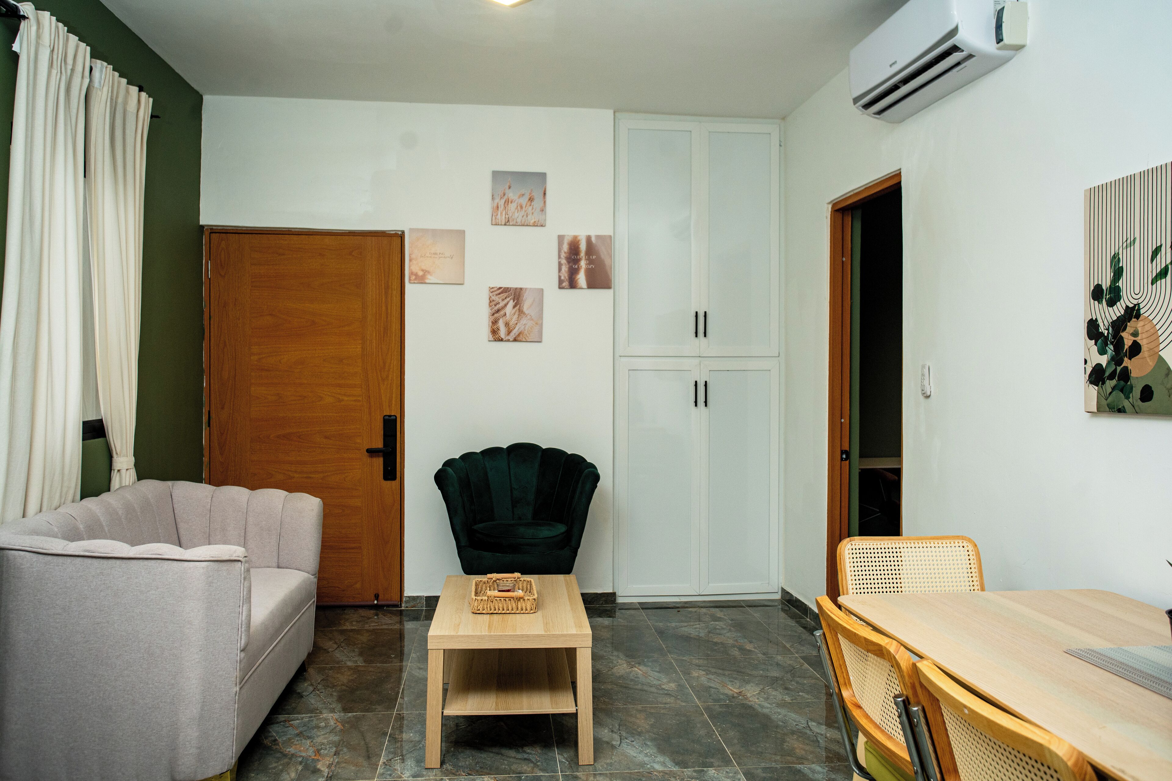 Just A 5 Minute Walk From La Romana Cruise Port. - La Romana