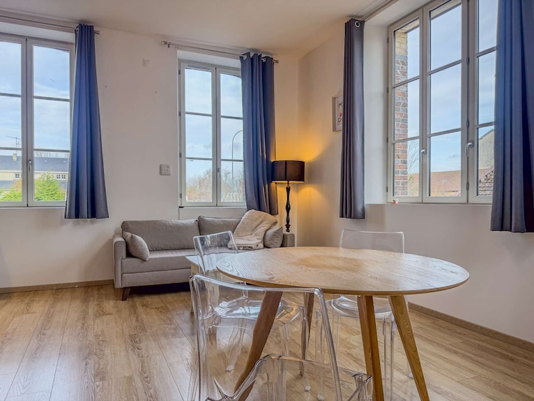 La Rose Urban With Private Parking And Near Train Station - Nogent-le-Rotrou