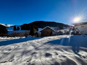 Garden flat with Wi-Fi, terraces near ski slopes Reviews, Deals ...