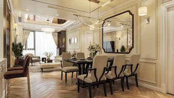 Apartamento Cidade, 2 quartos, varanda, Vista para a cidade | Minibar, com decoração personalizada, com mobília individualizada