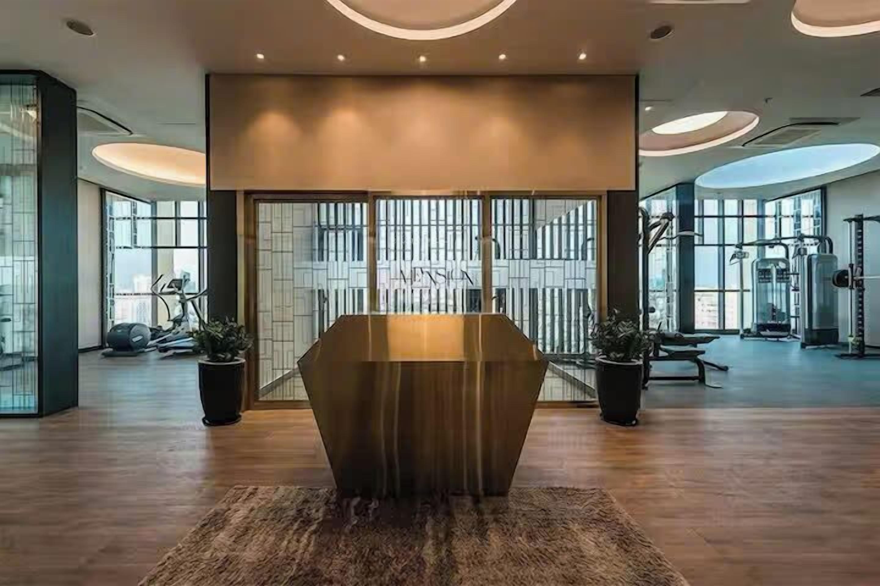 Suite Familiar, 3 quartos, acesso ao Club Lounge, Vista para a cidade | Lençóis de algodão egípcio, roupa de alta qualidade, edredões de penas 