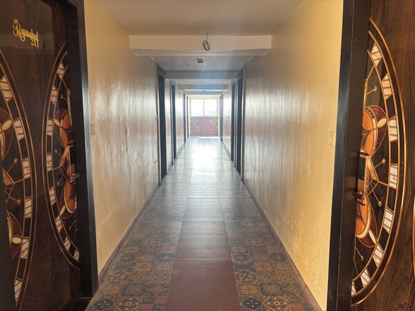 Rajmahal Hotel & Resort - Ujjain