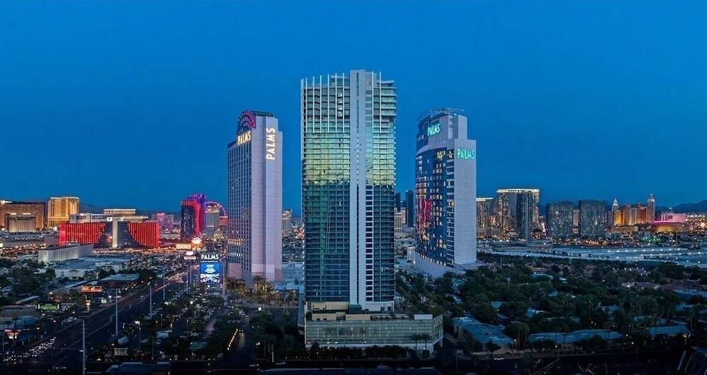 Palms Place - Strip View - High Floor - Las Vegas, NV