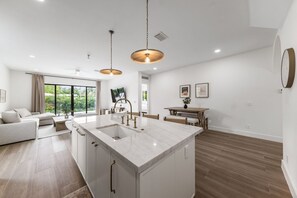 226 Managed by Brampton Park Reviews, Deals & Photos 2026 - Expedia