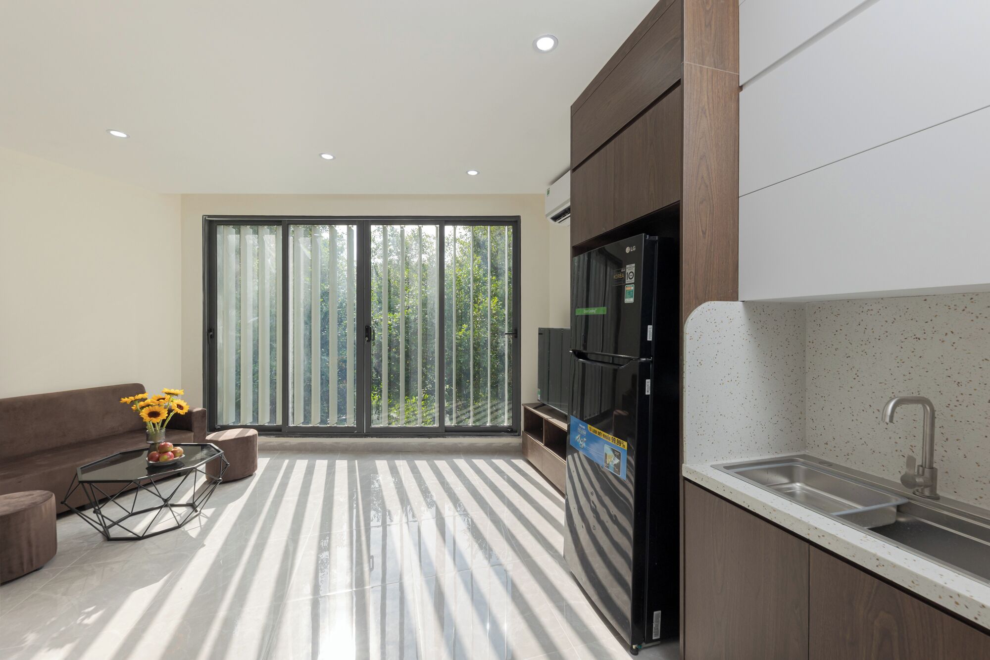 TV de tela plana 32 polegadas com canais a cabo