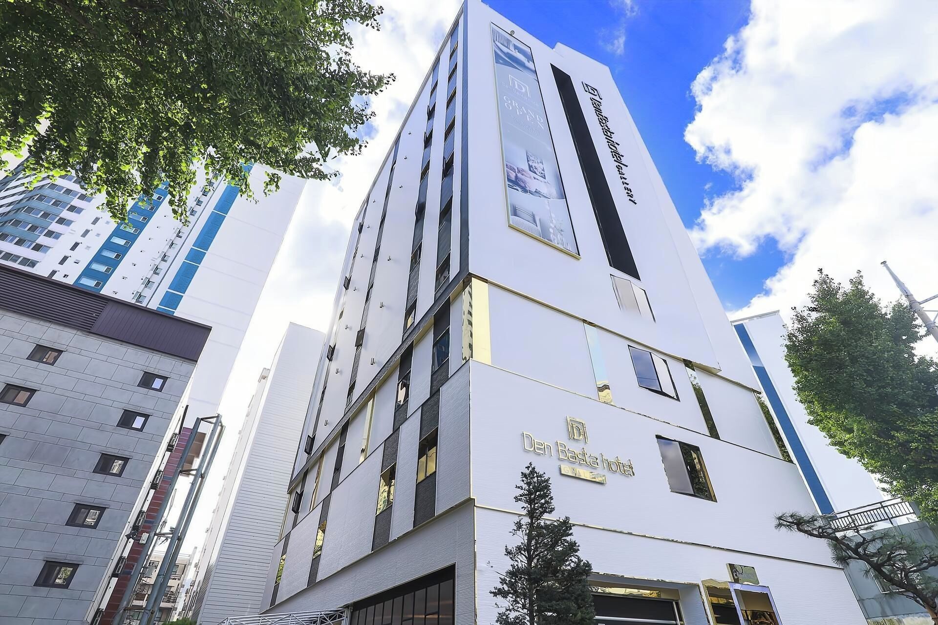 Fachada do alojamento