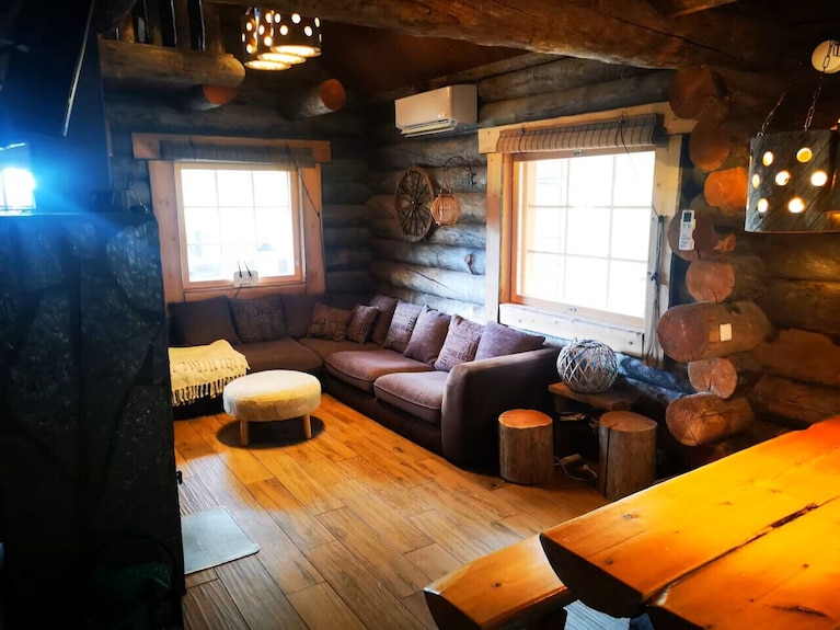 Comfy Cabin Retreat For 8 With Hot Tub & Sauna - Jyväskylä