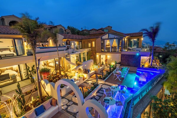 Dali Sea Coconut Muxin Yeelen Villa - Dali